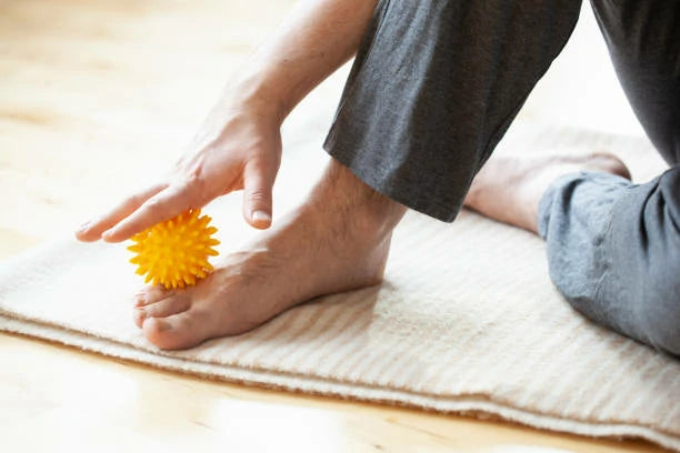 Using A Ball for Foot Massage – FitBeast