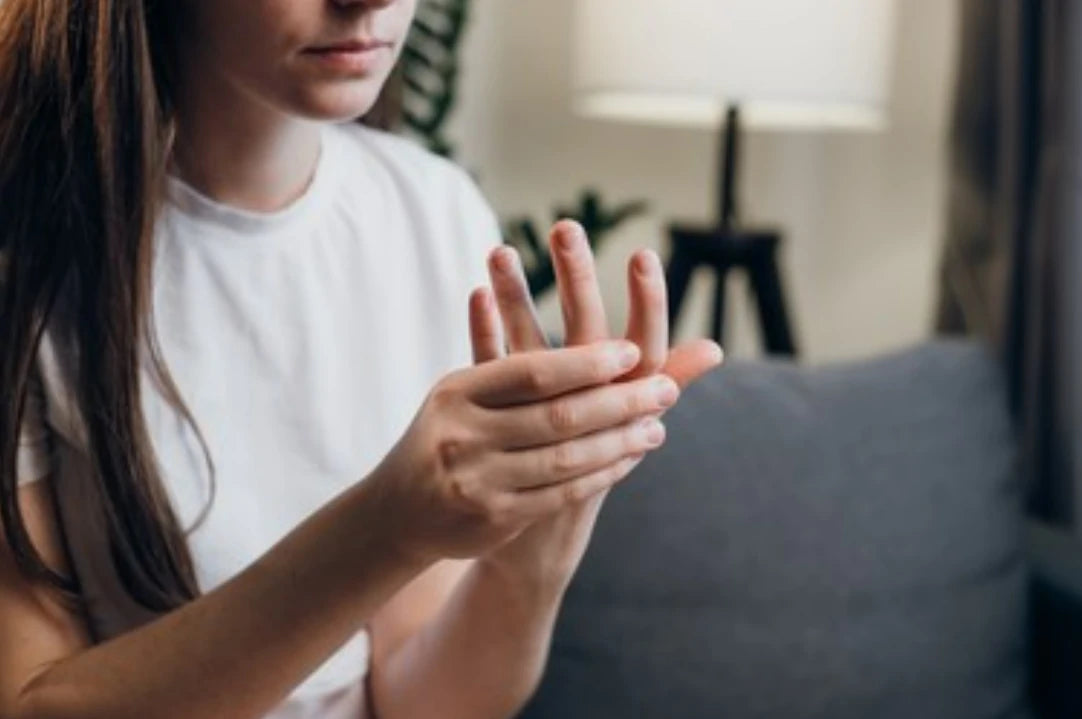 Hand Finger Exercises: Unlock Your Finger Strength with Simple yet Eff ...