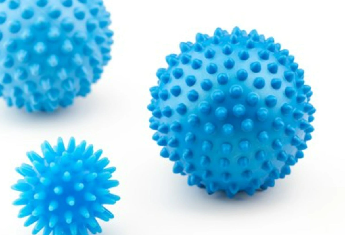 Introducing the Revolutionary Spiky Massage Ball for Trapezius Pain Re ...